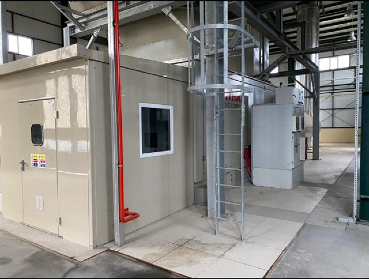 Stromaggregate u. Kompressoren, Gasturbinen-Stromerzeuger CENTRAX CX501 ...