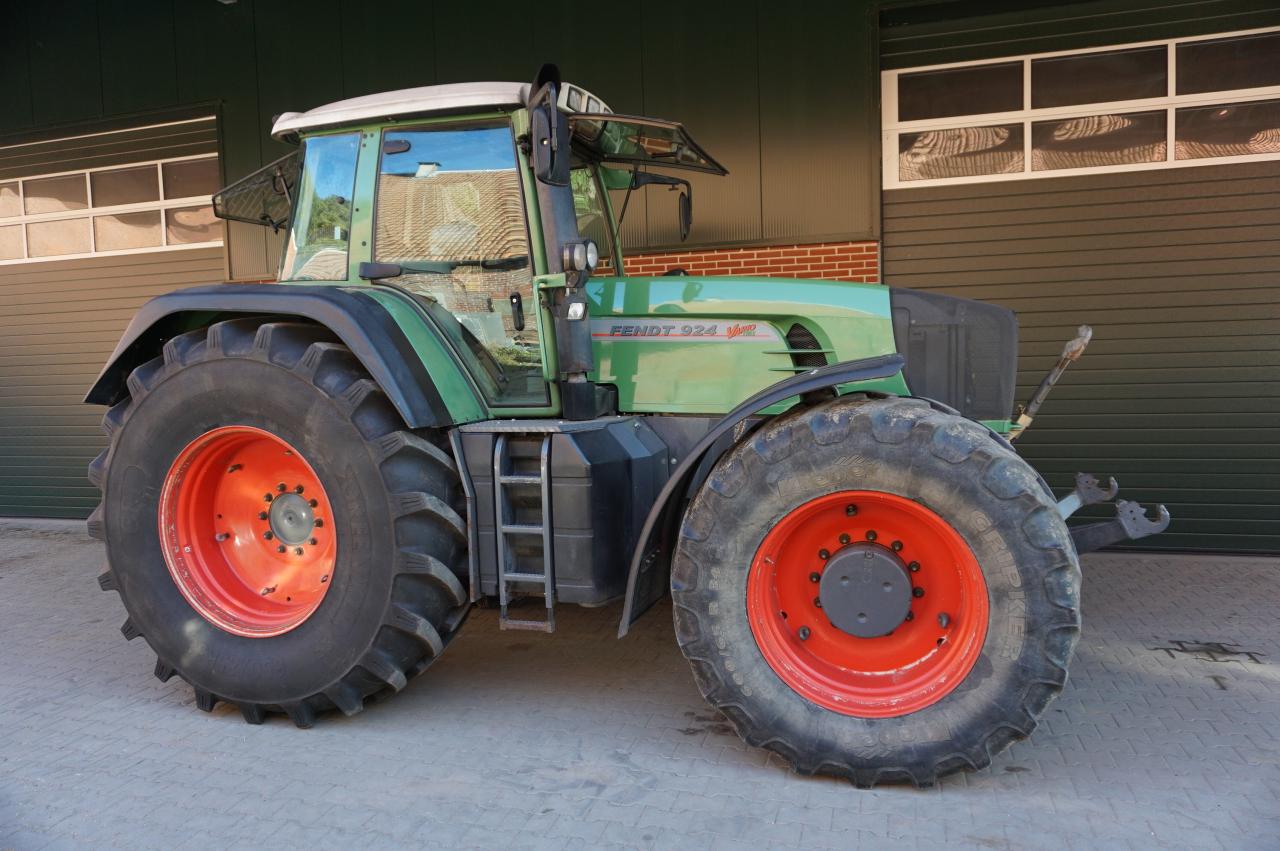 Traktoren, Fendt, 924 Vario TMS nur 7950 Std., Landtechnik Schulze ...