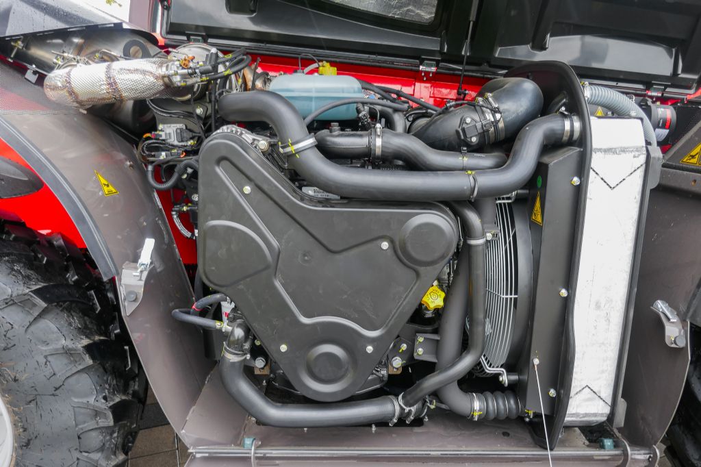 Manitou, MHT 790 104 JD ST4