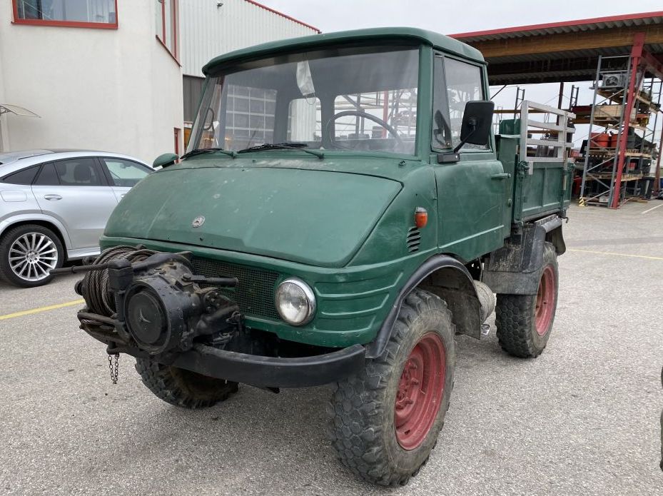 Unimog 421